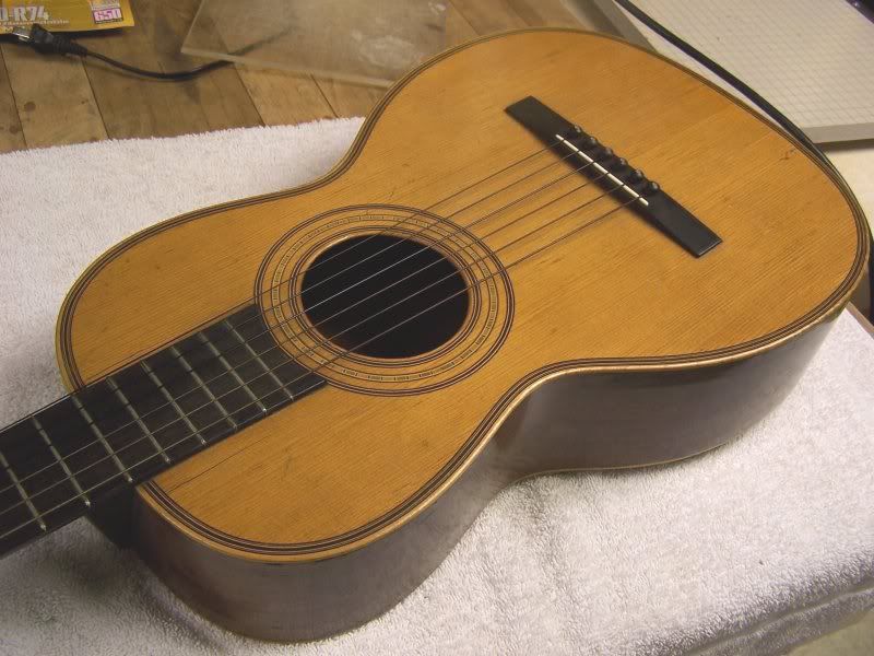 Old/beat up/awesome ACOUSTIC guitar image thread - Page 4 ...